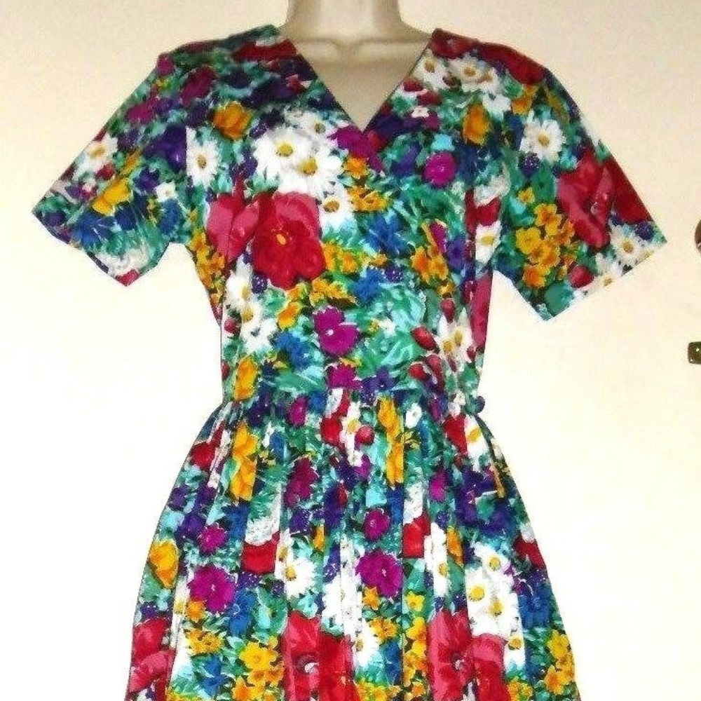 Vintage Wrap Upper Front Fabric Buttons Dress - Gem